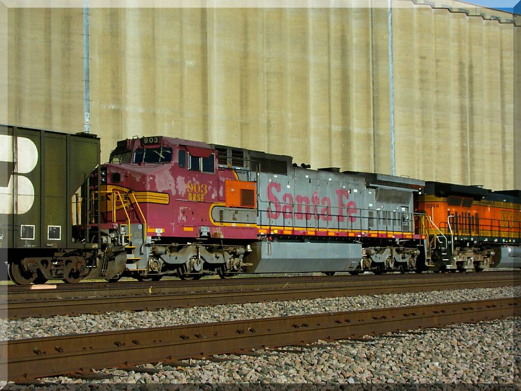 BNSF 903